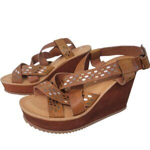 Antelope | Shoes | Antelope Nwot Brown Leather Strappy Wedge Sandals ...